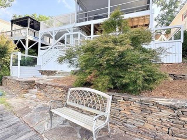 113 Clubhouse Drive Ext, New London, NC 28127