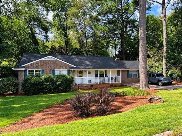 113 Amy Ln, Carrollton, GA 30117
