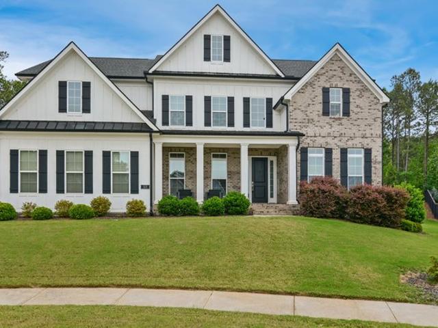 113 Amberwing Ct, Holly Springs, NC 27540