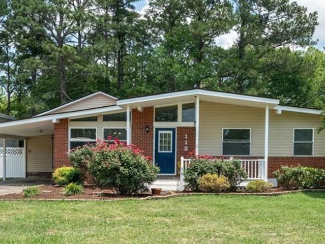113 and 113A Willetts Dr, Boiling Spring Lakes, NC 28461