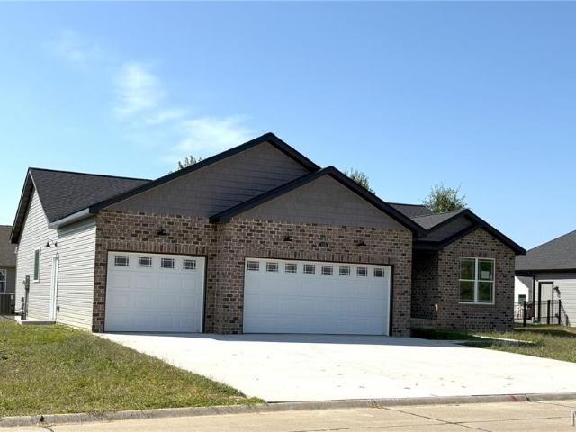 113 Adderly Ln, Millstadt, IL 62260 | MLS #25007