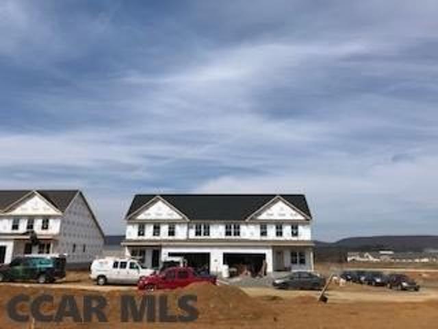 113 Aeropointe Dr, State College, PA 16803