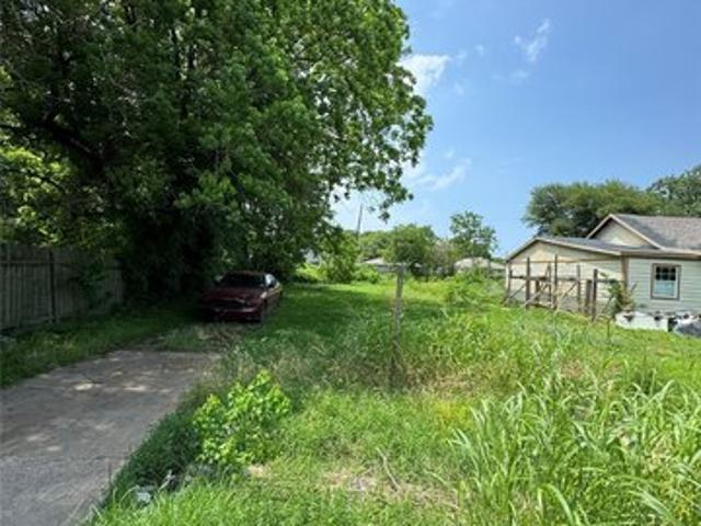 113 Bolden St, Houston, TX 77029