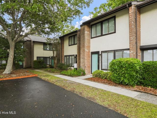 113 Bonner Avenue # 105