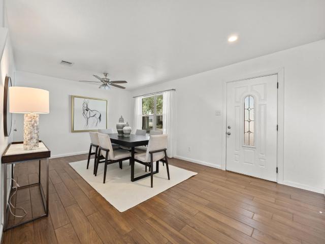 113 Bexar Forest Cv