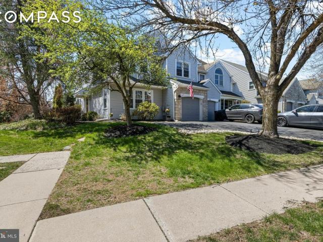 113 Blue Ribbon Dr, North Wales, PA