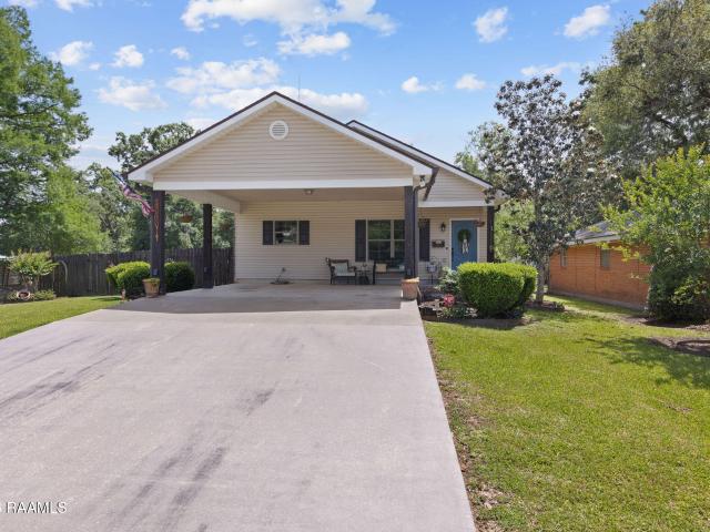113 Brigante Pl, Lafayette, LA 70508 | MLS #2600003 | Compass