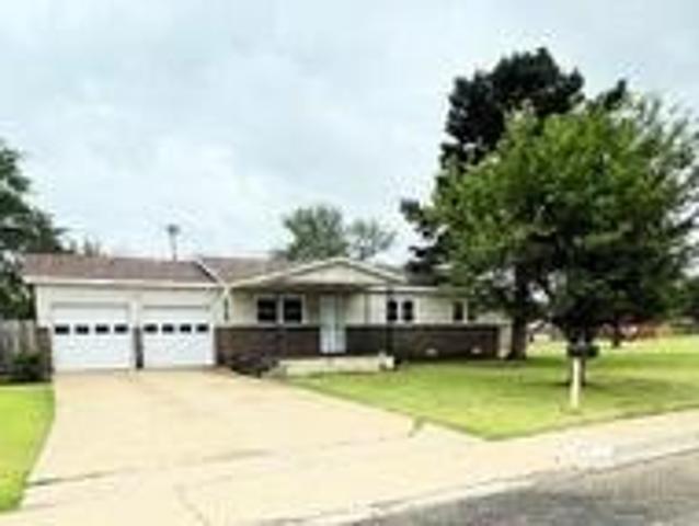 113 Broadmoor St, Borger, TX 79007