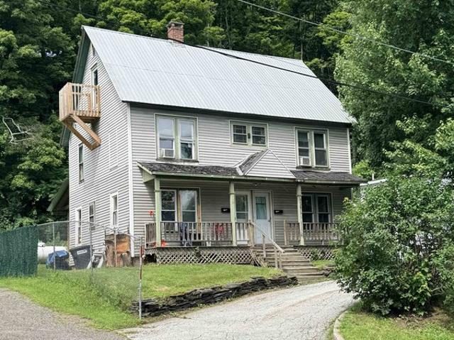 113 Brooklyn St, Barre, VT 05641