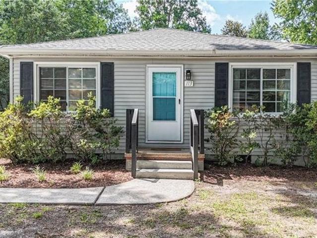 113 Glovers Ct, Chesapeake, VA 23322