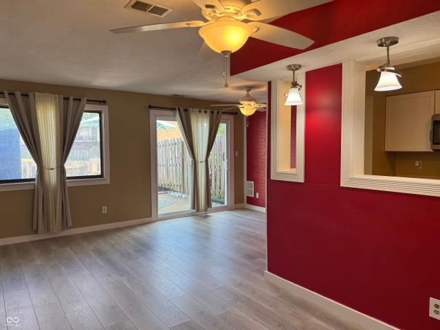 113 Greenwood Trail N