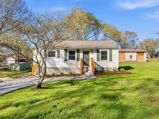 113 Guthrie Ave, Belton, SC 29627 | MLS #1585 | Compass