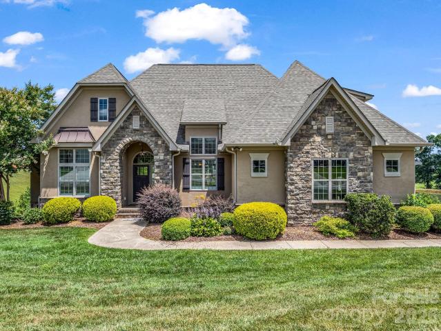 113 Deer Brook Drive