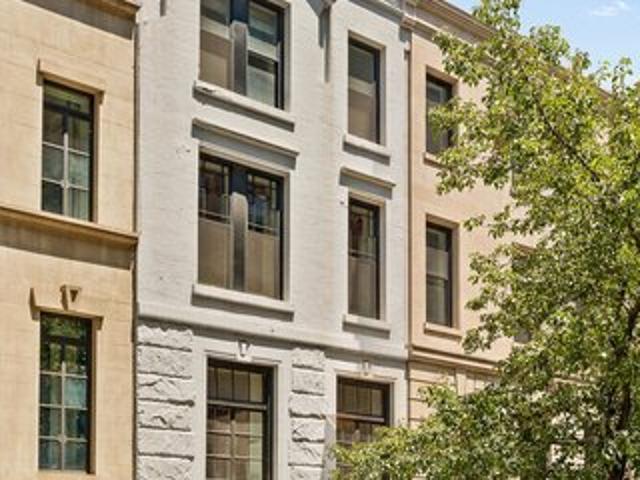 113 E 81st St, Manhattan, NY 10028