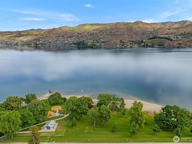 113 E Center St Apt A3, Chelan, WA 98816