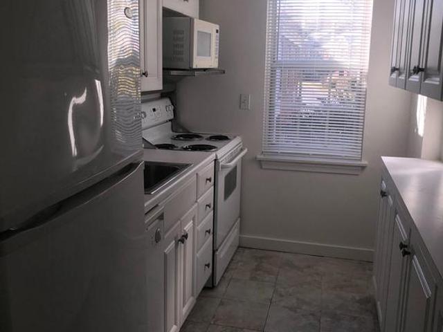 113 E Glebe Road # C