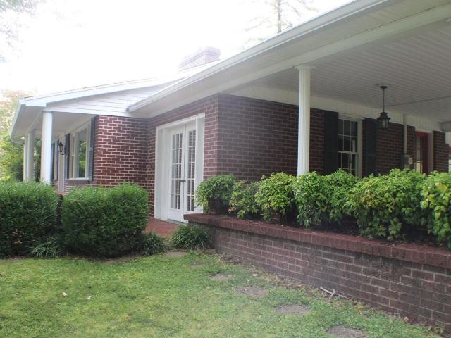 113 Hollywood Drive