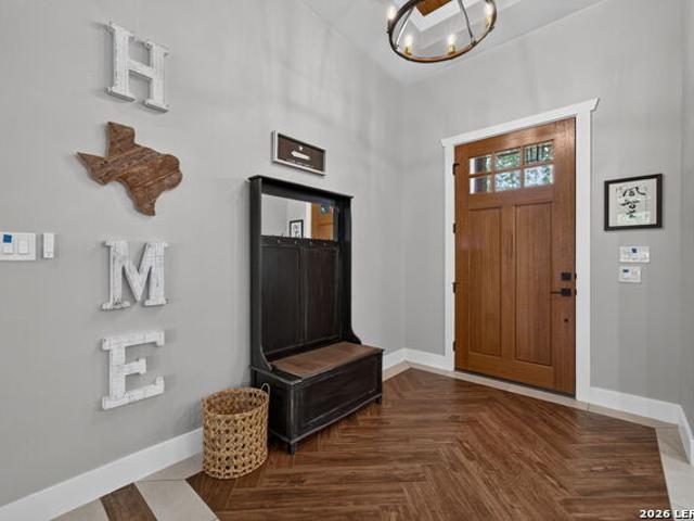 113 Hondo Vista