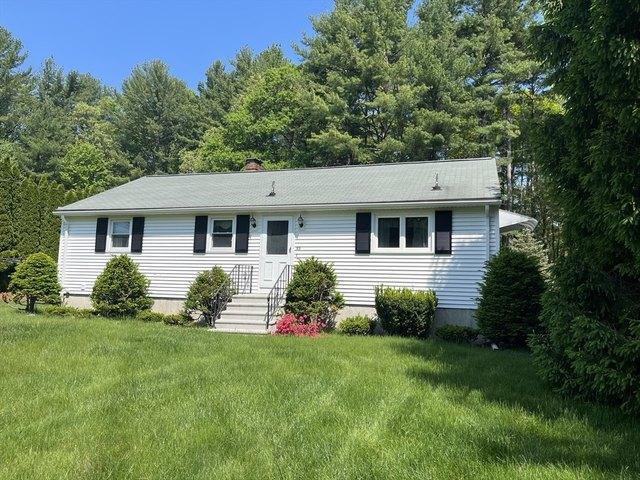 113 Hazel St, Uxbridge, MA 01569