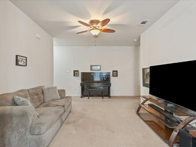 113 Heritage Court