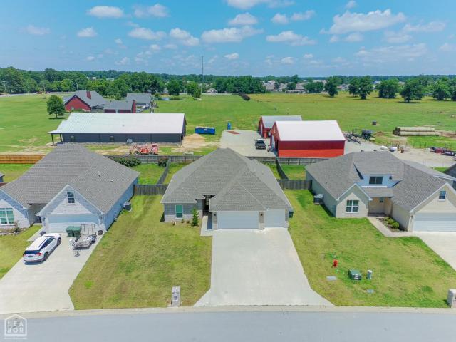 113 Hidden Creek Drive