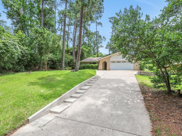 113 Hillendale Drive