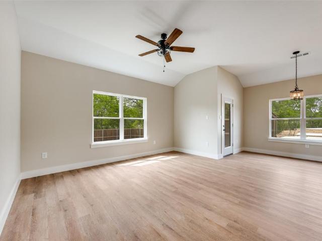 113 Iron Horse Lane