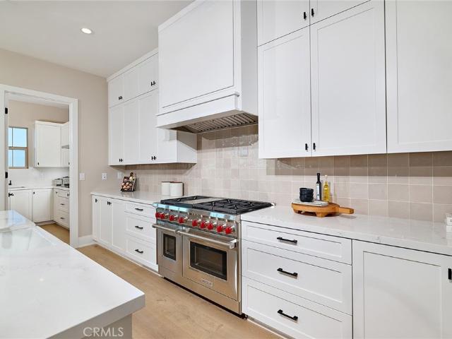 113 Oakstone