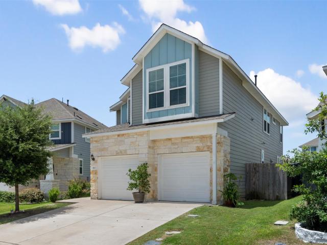 113 Oakstone Dr