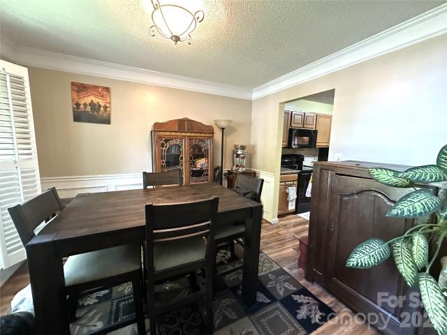 113 Old Willow Road