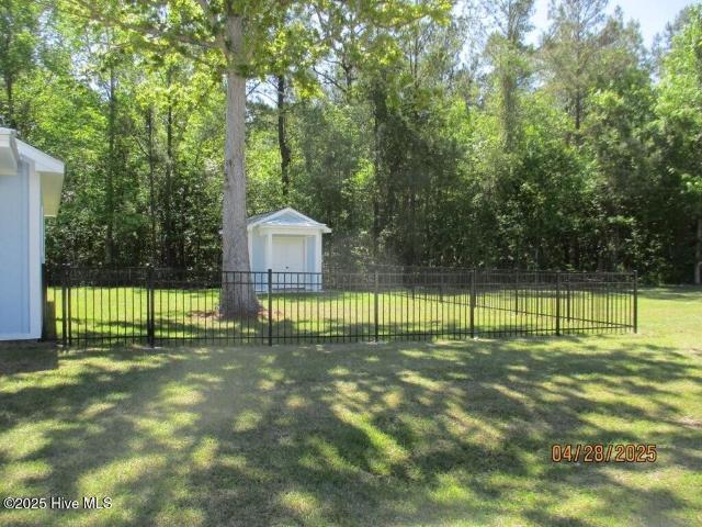 113 Long Pond Loop