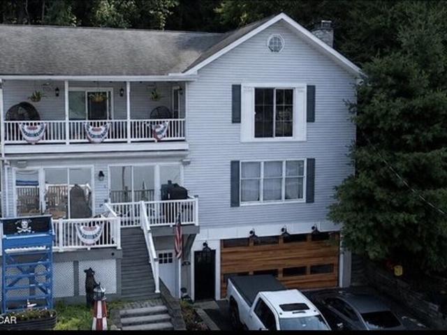 113 Lakeside Dr, Harveys Lake, PA 18618