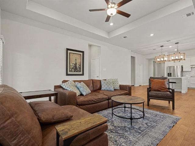 113 Lakeview Drive