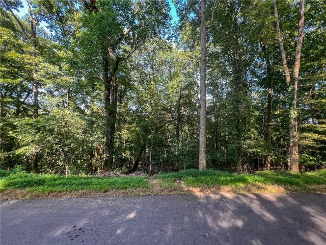 113 LakeWood Dr, Butler, PA 16001 | MLS #1713