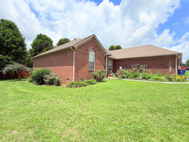 113 Legacy Drive