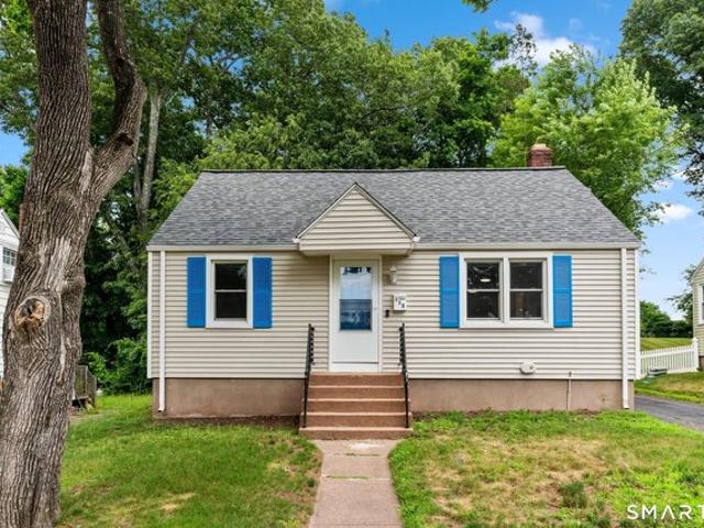 113 Lenox St, Manchester, CT 06040