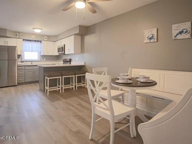 113 Lincoln Avenue Unit 2