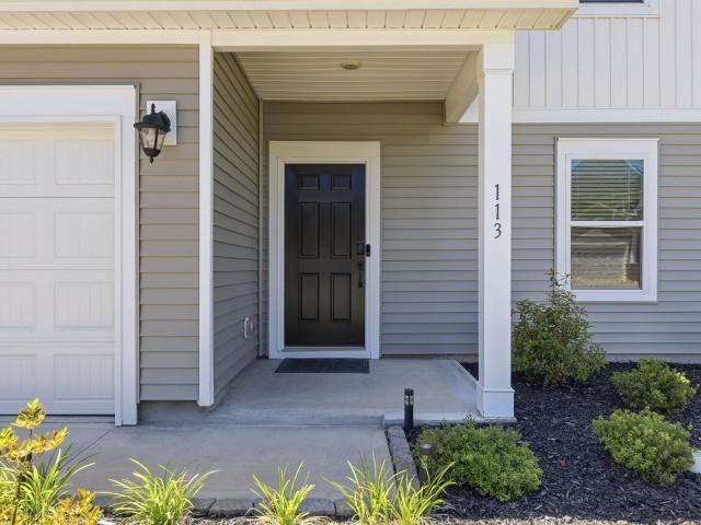113 Mainsail Way