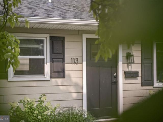 113 Manor Rd, Paoli, PA 19301
