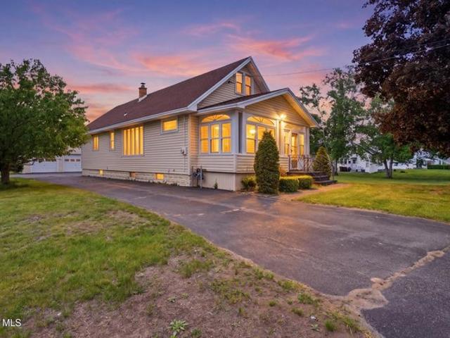 113 Mariaville Rd, Rotterdam, NY 12306