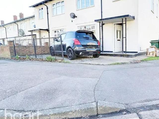 113 Millfield Avenue, Higham Hill, London, E17 5HP, United Kingdom | 3 bed house for rent #140658180 | Rentberry