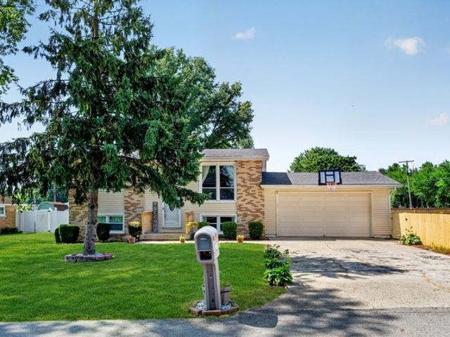 113 Mulberry Rd, Chesterfield, IN 46017