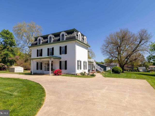 113 N 2Nd Street Pike