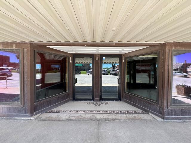 113 N Market Street