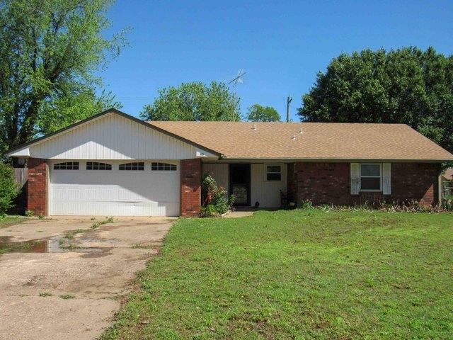 113 N Mission Rd, Enid, OK 73703
