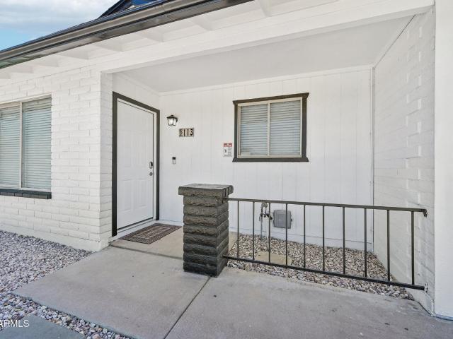 113 N RIDGE Circle