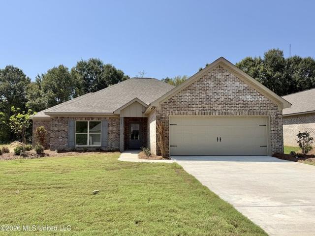 113 Newport Dr, Canton, MS 39046