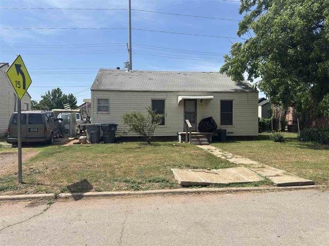 113 NE Arlington Ave, Lawton, OK 73507