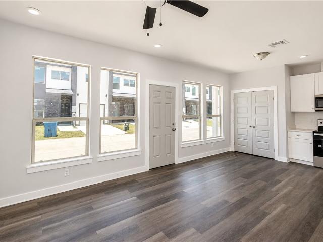 113 S Commonsway Drive