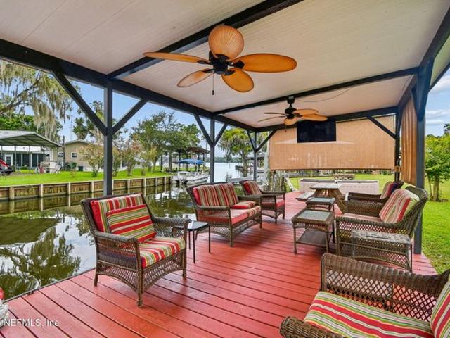 113 S Lake George Dr, Georgetown, FL 32139